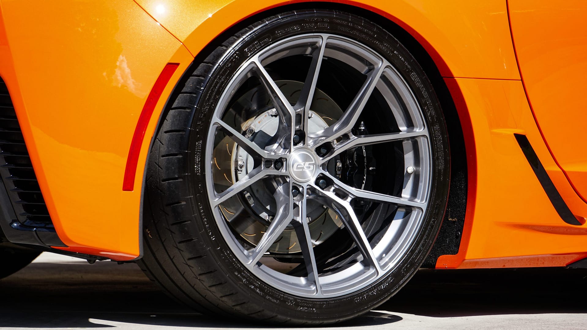 C7 ORANGE GRAND SPORT - High-Quality Corvette Wheels | E5 Wheels