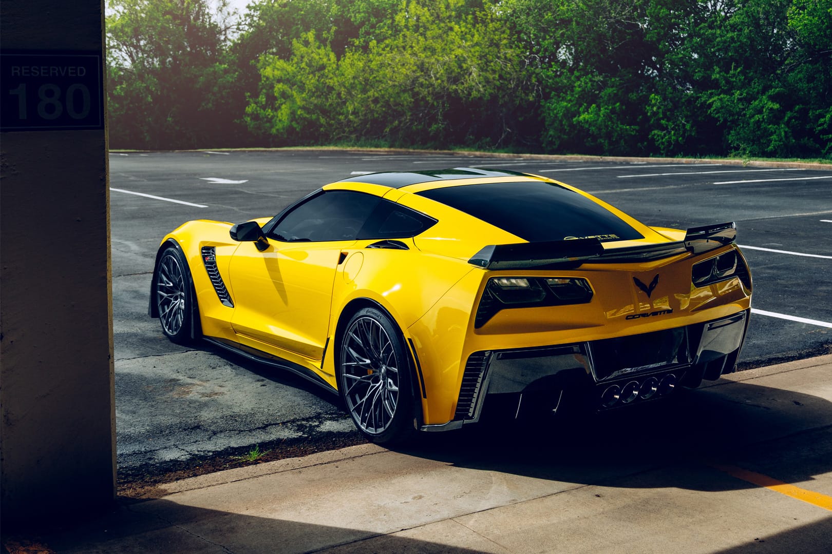 2017 C7 Z06 Racing Yellow Sebring | Titanium | E5 Wheels
