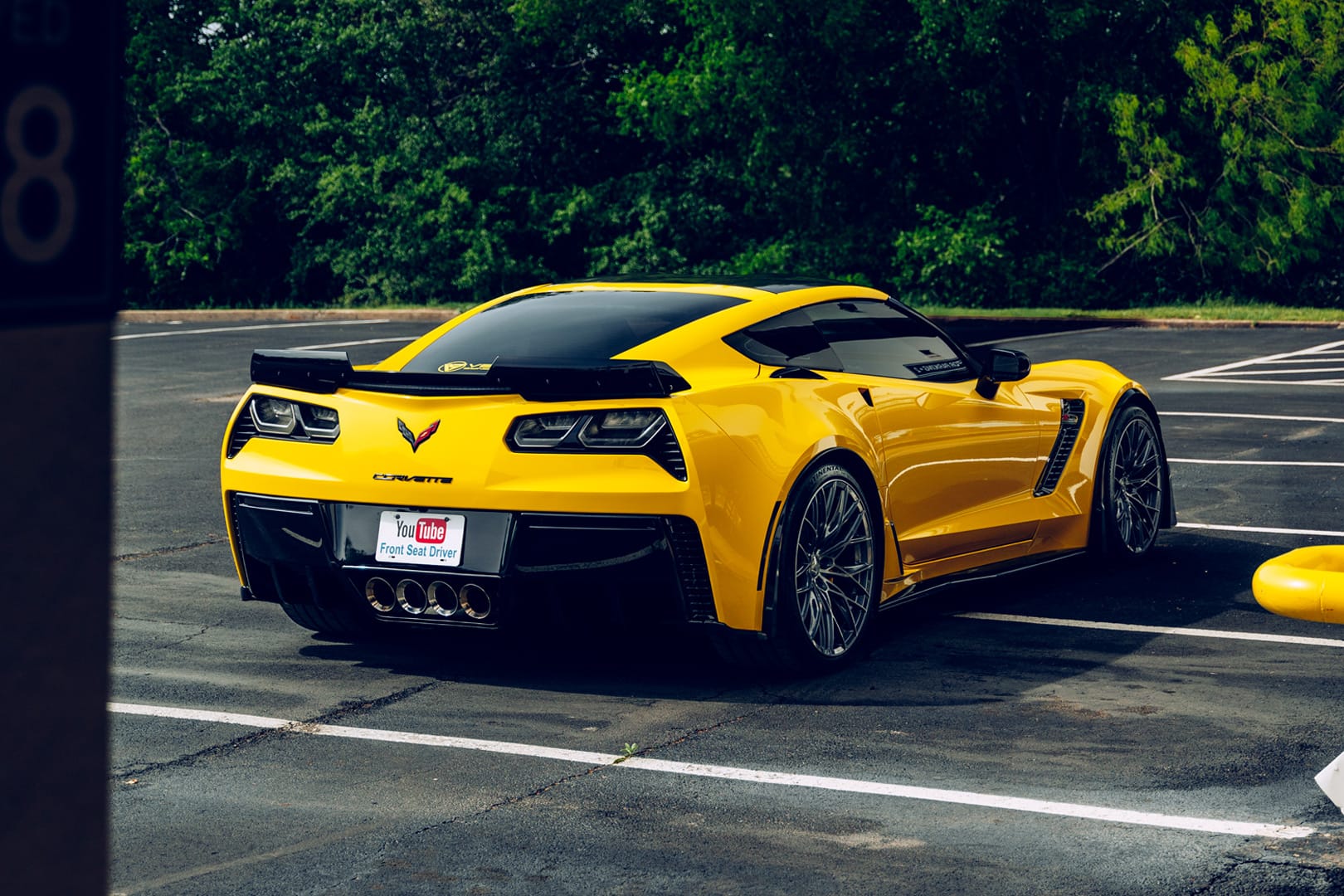 2017 C7 Z06 Racing Yellow Sebring | Titanium | E5 Wheels