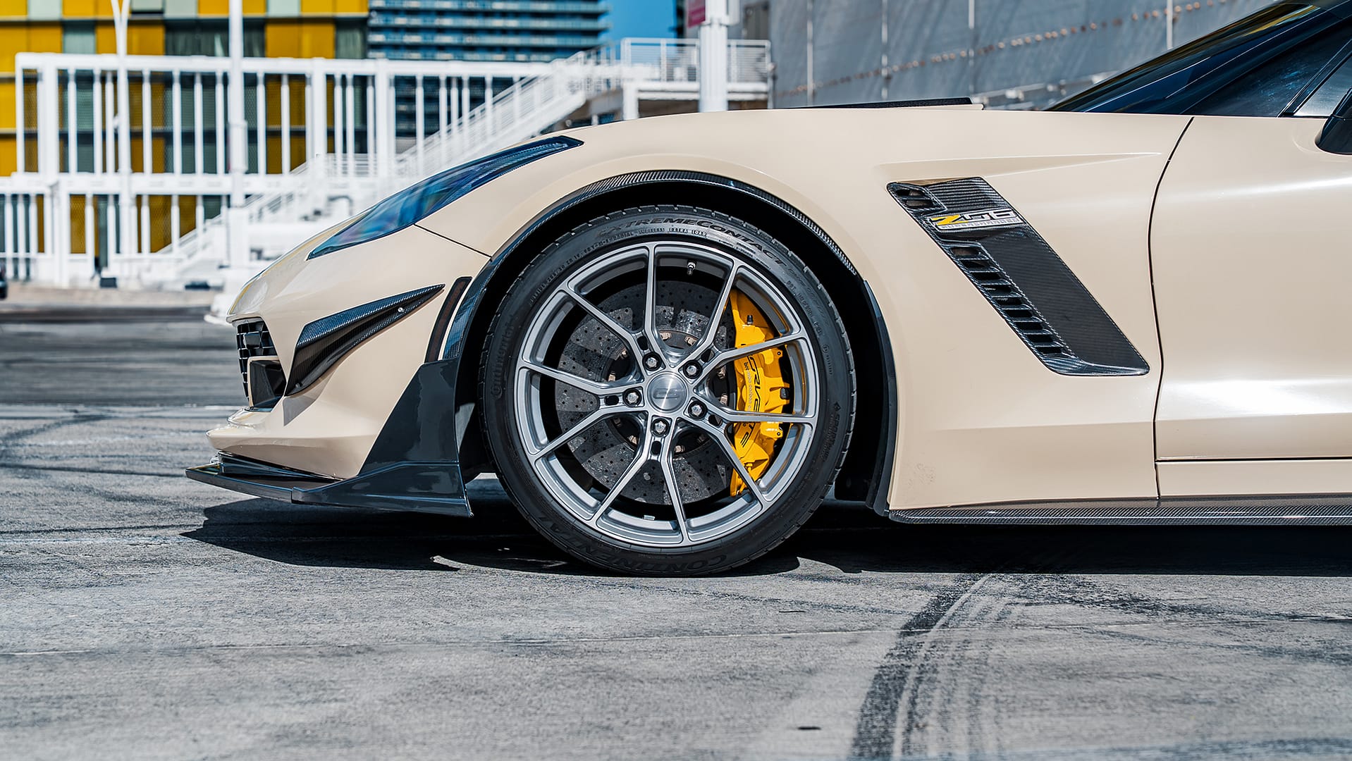 2016 C7 Z06 on Daytona Titanium Brushed | E5 Gallery