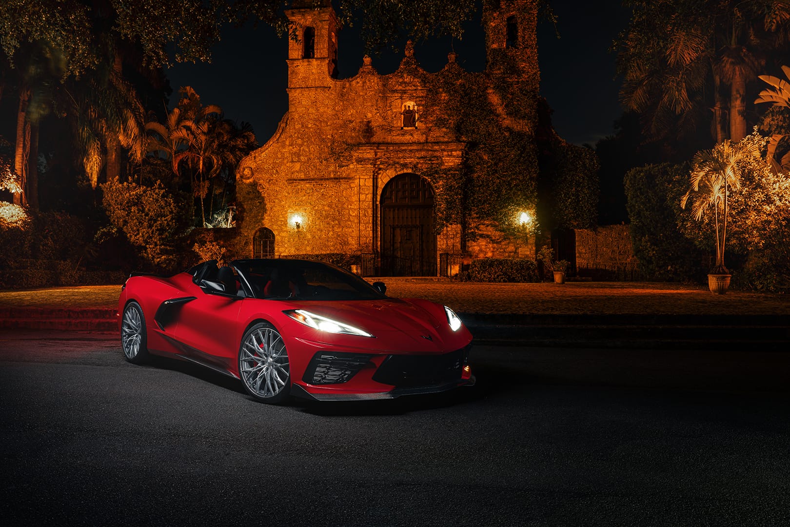 2023 C8 Stingray Torch Red Daytona on Titanium Brushed | E5